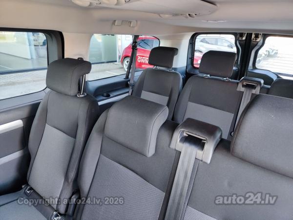 Grey Toyota Proace 2021 in Tartu, with an engine capacity of 2.00 L and mileage of 195 thousand km for 17990 €, photo 9 on AUTOMOTO.COM.LV