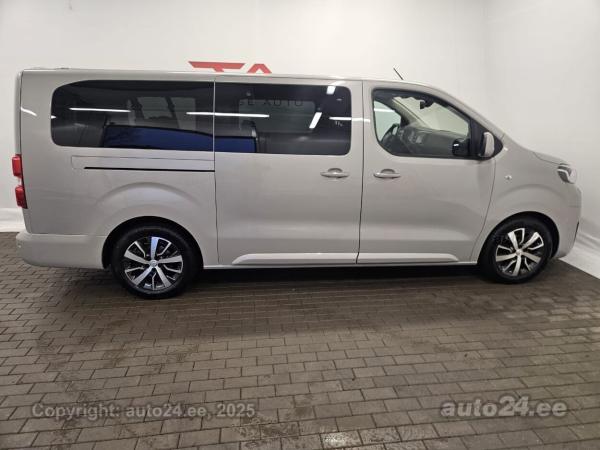 Grey Toyota Proace 2022 in Tartu, with an engine capacity of 2.00 L and mileage of 41 thousand km for 32000 €, photo 11 on AUTOMOTO.COM.LV