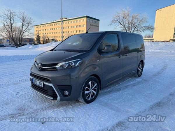 Grey Toyota Proace 2022 in Tallinn, with an engine capacity of 2.00 L and mileage of 136 thousand km for 34900 €, photo 1 on AUTOMOTO.COM.LV