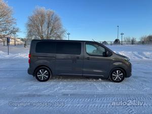Grey Toyota Proace 2022 in Tallinn, with an engine capacity of 2.00 L and mileage of 136 thousand km for 34900 €, photo 5 on AUTOMOTO.COM.LV