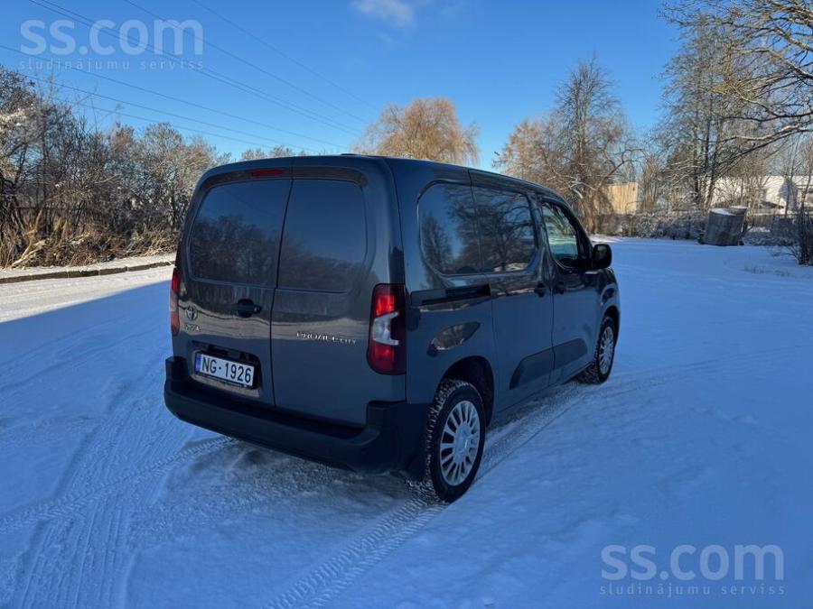 Pelēks Toyota Proace 2022 Ogre, ar dzinēja tilpumu 1.50 L un nobraukumu 120 tūkst. km par 16300 €, foto 8 vietnē AUTOMOTO.COM.LV