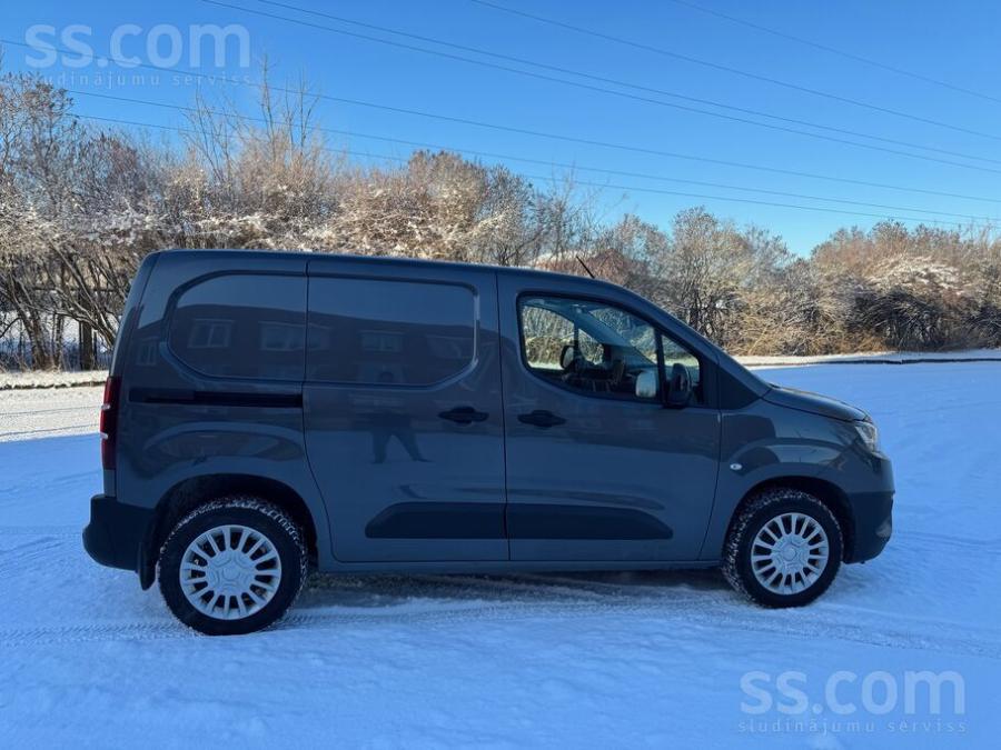 Pelēks Toyota Proace 2022 Ogre, ar dzinēja tilpumu 1.50 L un nobraukumu 120 tūkst. km par 16300 €, foto 9 vietnē AUTOMOTO.COM.LV