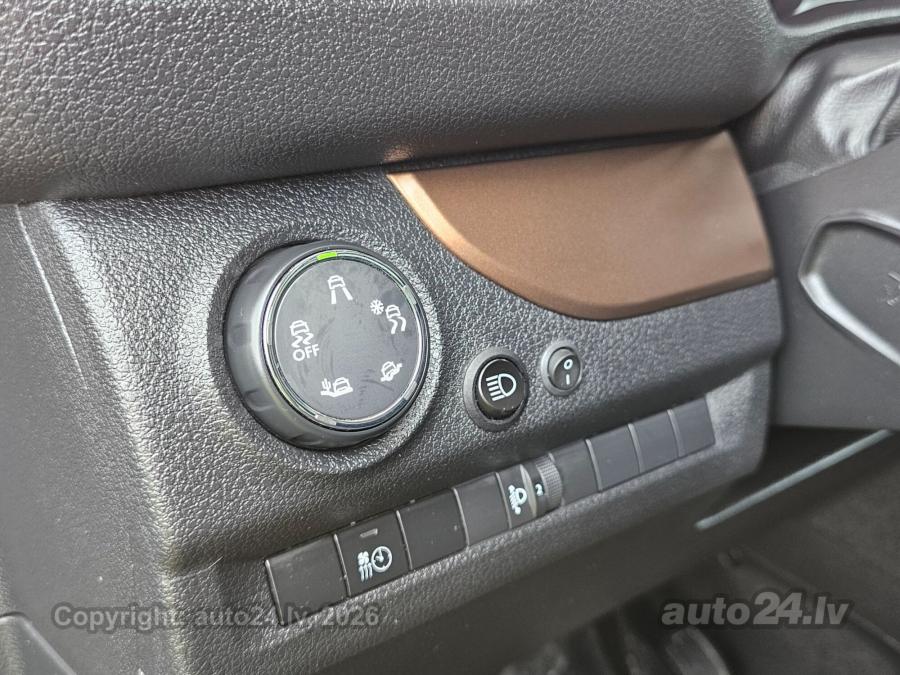 Pelēks Toyota Proace 2022 Tallina, ar dzinēja tilpumu 2.00 L un nobraukumu 98 tūkst. km par 34500 €, foto 10 vietnē AUTOMOTO.COM.LV
