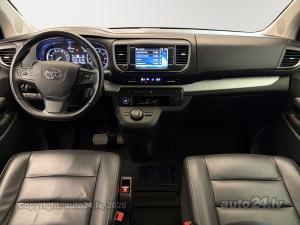 Grey Toyota Proace 2023 in Tallinn, with an engine capacity of 2.00 L and mileage of 68 thousand km for 32900 €, photo 9 on AUTOMOTO.COM.LV