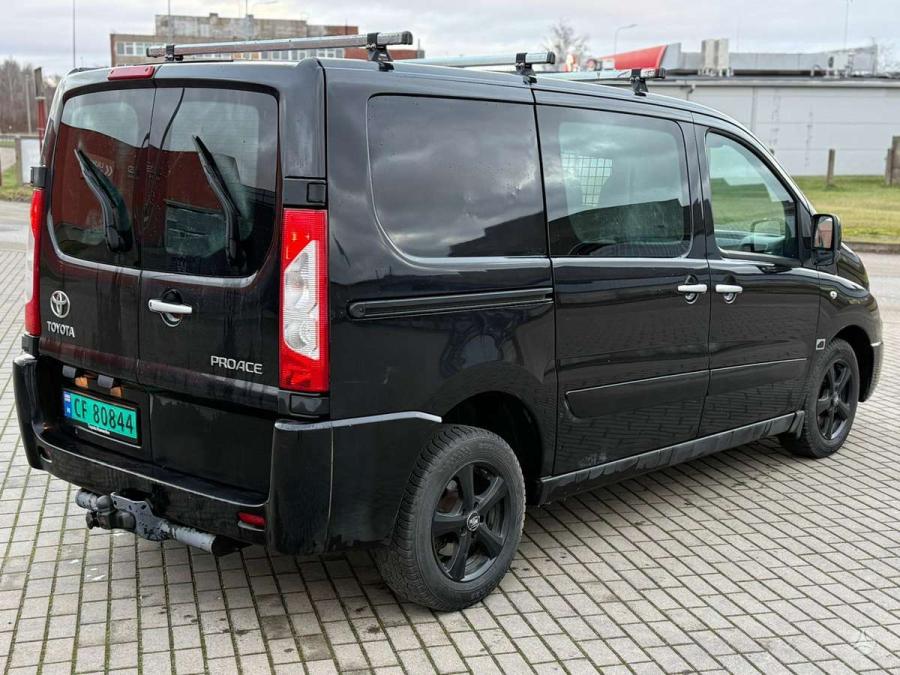 Toyota Proace 2015 in Taurage, with an engine capacity of 2.00 L and mileage of 213 thousand km for 5082 €, photo 5 on AUTOMOTO.COM.LV