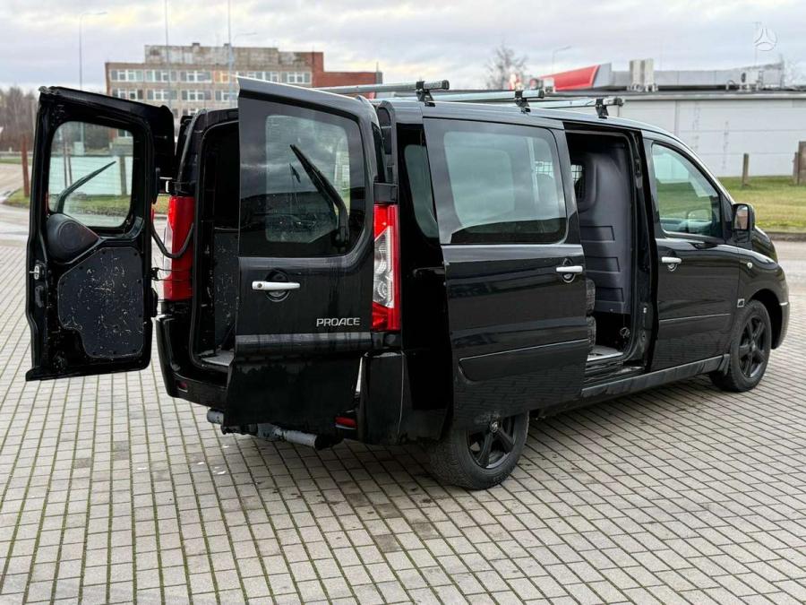 Toyota Proace 2015 in Taurage, with an engine capacity of 2.00 L and mileage of 213 thousand km for 5082 €, photo 13 on AUTOMOTO.COM.LV