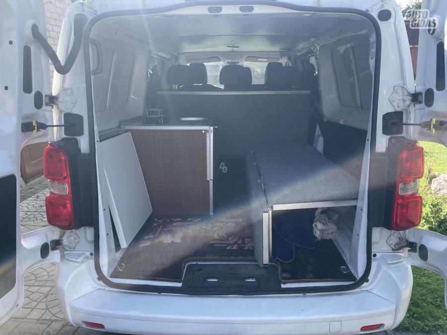 Toyota Proace 2017 in Panevezys, with an engine capacity of 2.00 L and mileage of 240 thousand km for 8700 €, photo 6 on AUTOMOTO.COM.LV