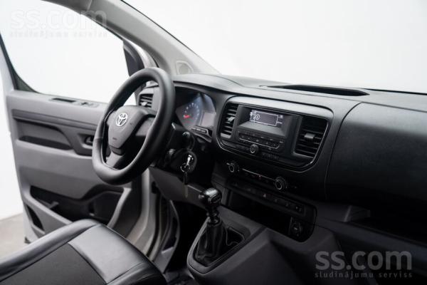 Toyota Proace 2017 in Riga, with an engine capacity of 1.60 L and mileage of 192 thousand km for 9998 €, photo 10 on AUTOMOTO.COM.LV