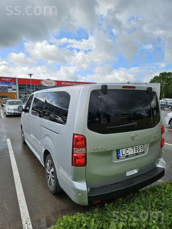 Toyota Proace 2018 in Riga, with an engine capacity of 2.00 L and mileage of 121 thousand km for 22900 €, photo 5 on AUTOMOTO.COM.LV