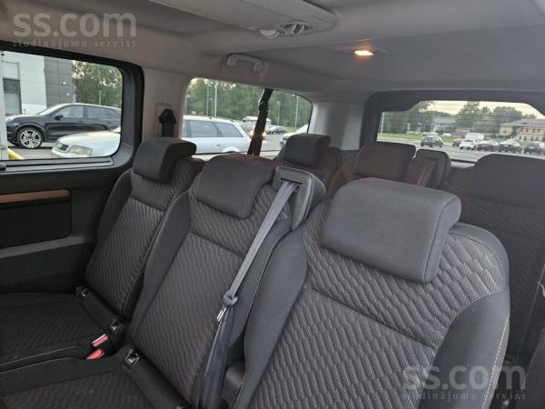 Toyota Proace 2018 in Riga, with an engine capacity of 2.00 L and mileage of 121 thousand km for 22900 €, photo 6 on AUTOMOTO.COM.LV