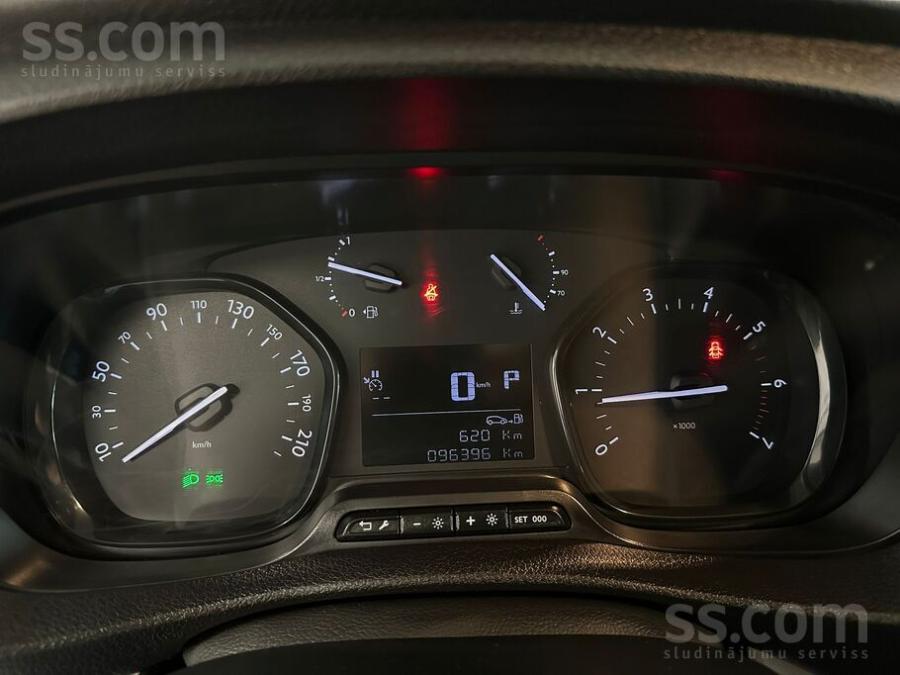 Toyota Proace 2023 in Jekabpils, with an engine capacity of 2.00 L and mileage of 96 thousand km for 30500 €, photo 15 on AUTOMOTO.COM.LV