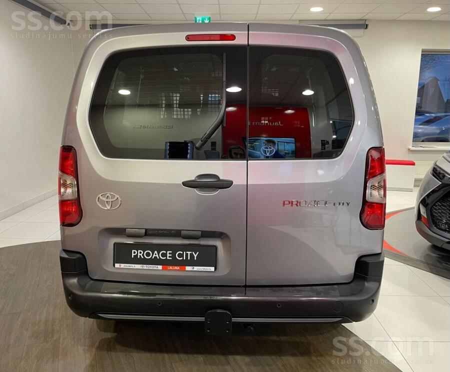 Toyota Proace 2025 in Jekabpils, with an engine capacity of 1.50 L and mileage of 150 thousand km for 29500 €, photo 3 on AUTOMOTO.COM.LV