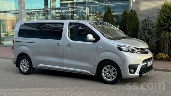 Toyota Proace 2017 Rīga, ar dzinēja tilpumu 2.00 L un nobraukumu 204 tūkst. km par 15300 €, foto  vietnē AUTOMOTO.COM.LV