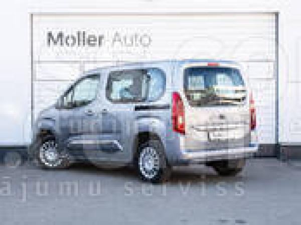 Toyota Proace 2021 in Riga, with an engine capacity of 1.50 L and mileage of 145 thousand km for 10750 €, photo 3 on AUTOMOTO.COM.LV
