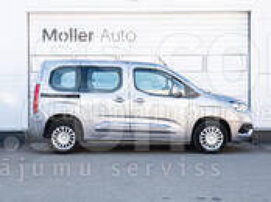 Toyota Proace 2021 in Riga, with an engine capacity of 1.50 L and mileage of 145 thousand km for 10750 €, photo 5 on AUTOMOTO.COM.LV