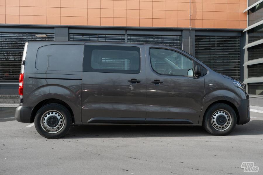 Toyota Proace 2021 in Vilnius, with an engine capacity of 1.50 L and mileage of 100 thousand km for 13950 €, photo 9 on AUTOMOTO.COM.LV