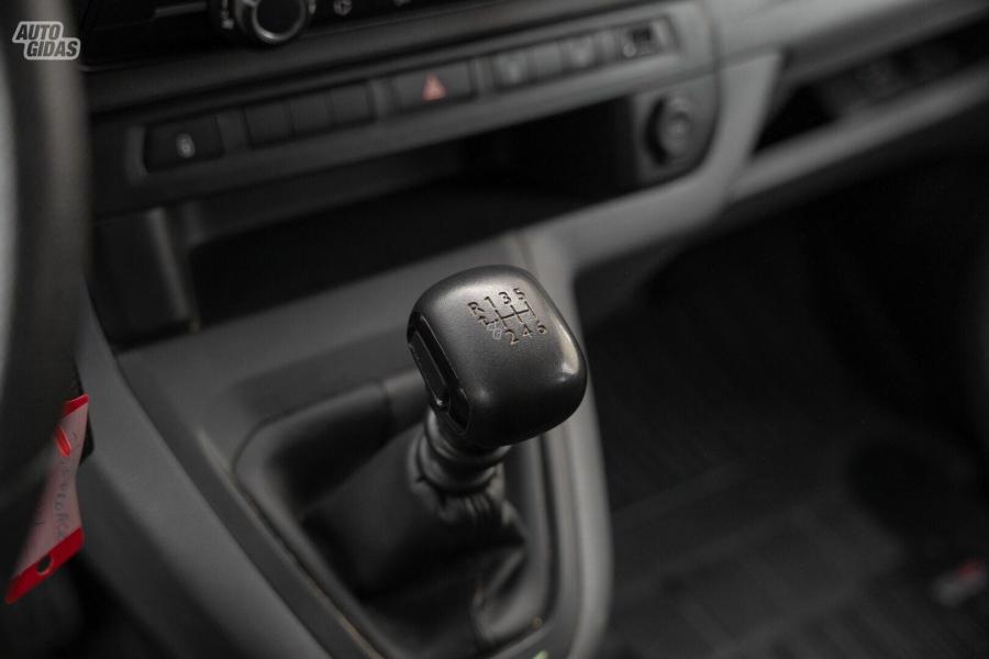 Toyota Proace 2021 in Vilnius, with an engine capacity of 1.50 L and mileage of 100 thousand km for 13950 €, photo 26 on AUTOMOTO.COM.LV