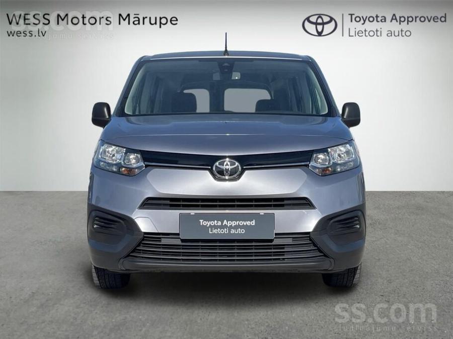 Toyota Proace 2022 in Riga, with an engine capacity of 1.20 L and mileage of 126 thousand km for 14990 €, photo 6 on AUTOMOTO.COM.LV