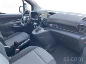 Toyota Proace 2022 in Riga, with an engine capacity of 1.20 L and mileage of 126 thousand km for 14990 €, photo 7 on AUTOMOTO.COM.LV