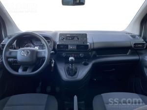 Toyota Proace 2022 in Riga, with an engine capacity of 1.20 L and mileage of 126 thousand km for 14990 €, photo 9 on AUTOMOTO.COM.LV