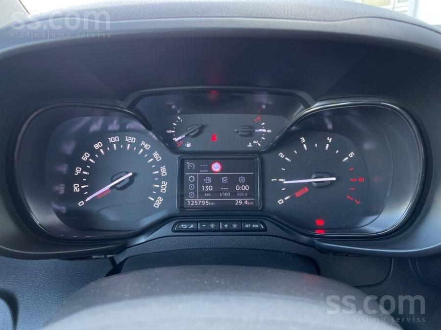 Toyota Proace 2022 in Riga, with an engine capacity of 1.20 L and mileage of 126 thousand km for 14990 €, photo 14 on AUTOMOTO.COM.LV