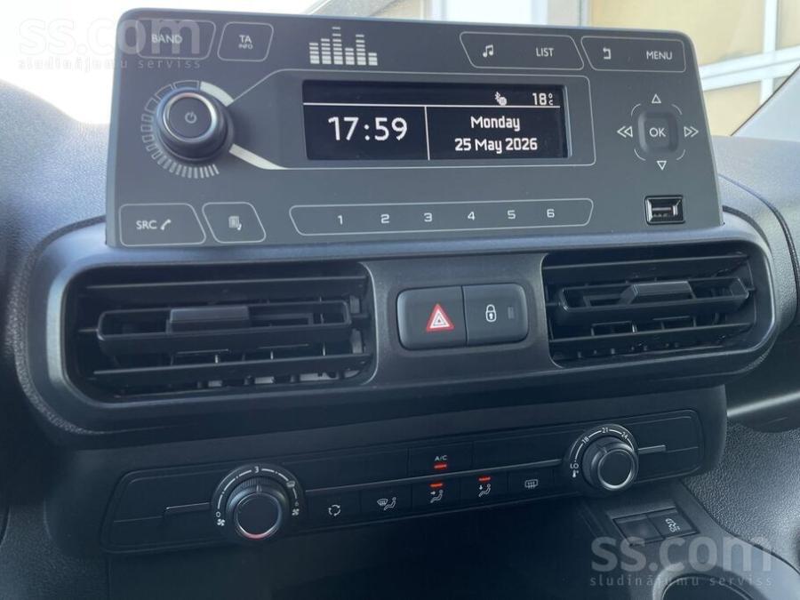 Toyota Proace 2022 in Riga, with an engine capacity of 1.20 L and mileage of 126 thousand km for 14990 €, photo 26 on AUTOMOTO.COM.LV