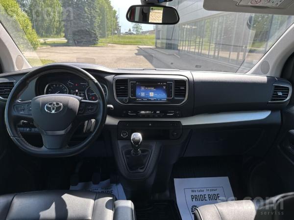 Orange Toyota Proace 2020 in Riga, with an engine capacity of 2.00 L and mileage of 104 thousand km for 27900 €, photo 8 on AUTOMOTO.COM.LV