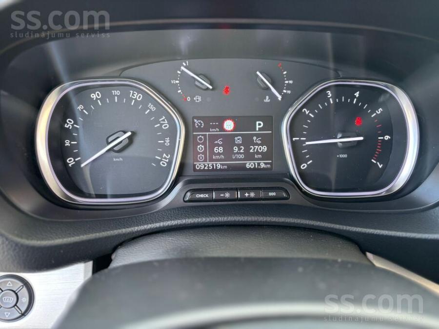 Oranžs Toyota Proace 2021 Rīga, ar dzinēja tilpumu 2.00 L un nobraukumu 93 tūkst. km par 29900 €, foto 8 vietnē AUTOMOTO.COM.LV