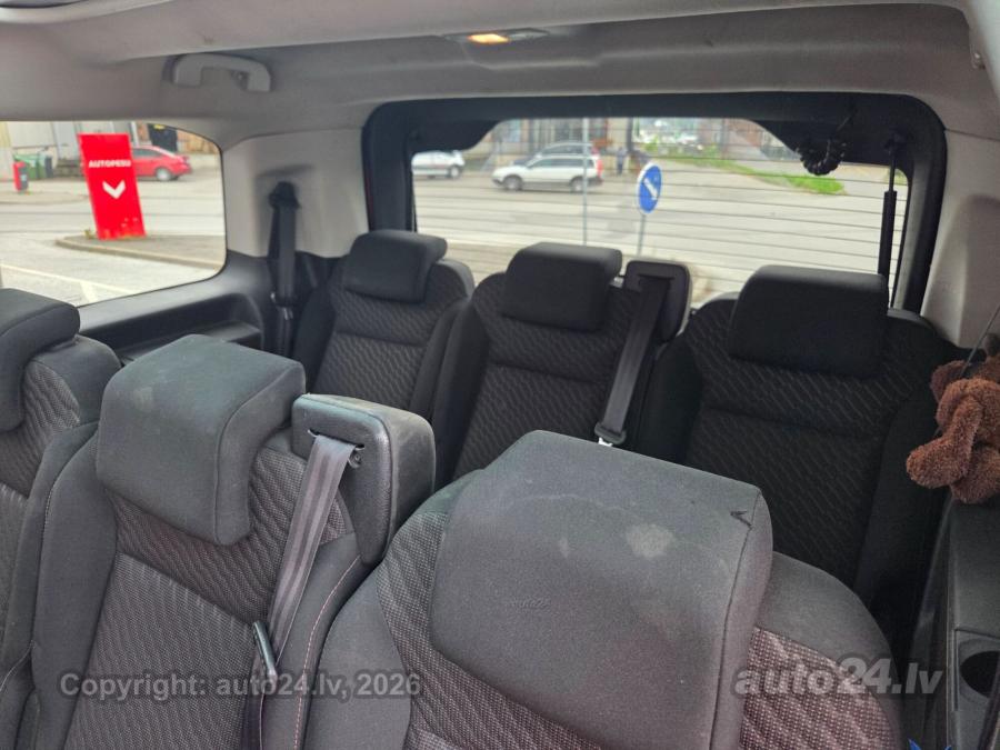Orange Toyota Proace 2017 in Tartu, with an engine capacity of 2.00 L and mileage of 248 thousand km for 12000 €, photo 14 on AUTOMOTO.COM.LV