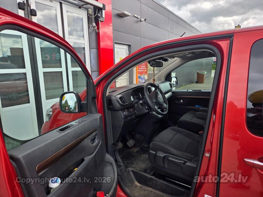 Orange Toyota Proace 2017 in Tartu, with an engine capacity of 2.00 L and mileage of 248 thousand km for 12000 €, photo 15 on AUTOMOTO.COM.LV
