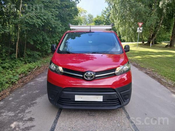 Red Toyota Proace 2023 in Ogre, with an engine capacity of 1.50 L and mileage of 79 thousand km for 18000 €, photo 5 on AUTOMOTO.COM.LV
