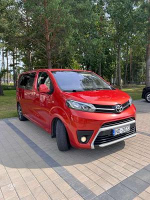 Sarkans Toyota Proace 2022 Rīga, ar dzinēja tilpumu 2.00 L un nobraukumu 135 tūkst. km par 20300 €, foto  vietnē AUTOMOTO.COM.LV