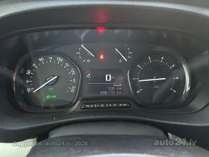 Toyota Proace 2019 in Narva, with an engine capacity of 1.50 L and mileage of 96 thousand km for 20500 €, photo 7 on AUTOMOTO.COM.LV