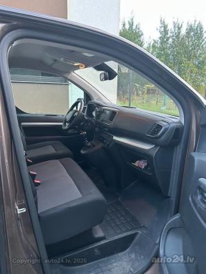 Toyota Proace 2019 in Narva, with an engine capacity of 1.50 L and mileage of 96 thousand km for 20500 €, photo 8 on AUTOMOTO.COM.LV