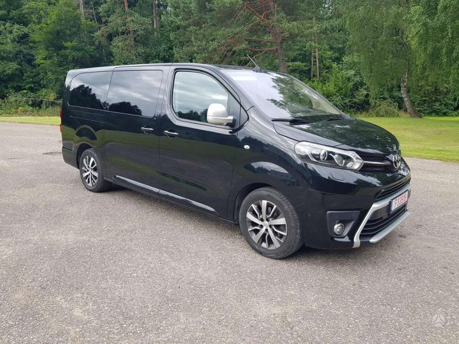 Melns Toyota proace-verso 2017 Viļņa, ar dzinēja tilpumu 2.00 L un nobraukumu 210 tūkst. km par 19800 €, foto 3 vietnē AUTOMOTO.COM.LV