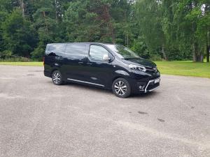 Melns Toyota proace-verso 2017 Viļņa, ar dzinēja tilpumu 2.00 L un nobraukumu 210 tūkst. km par 19800 €, foto 20 vietnē AUTOMOTO.COM.LV