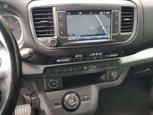 Melns Toyota proace-verso 2017 Viļņa, ar dzinēja tilpumu 2.00 L un nobraukumu 210 tūkst. km par 19800 €, foto 26 vietnē AUTOMOTO.COM.LV