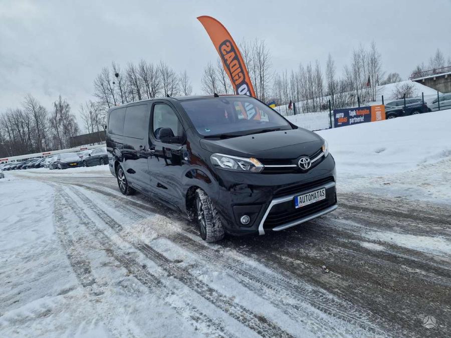 Melns Toyota proace-verso 2018 Kauņa, ar dzinēja tilpumu 2.00 L un nobraukumu 152 tūkst. km par 19890 €, foto 3 vietnē AUTOMOTO.COM.LV
