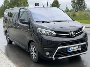 Black Toyota proace-verso 2019 in Vilnius, with an engine capacity of 2.00 L and mileage of 400 thousand km for 13900 €, photo 3 on AUTOMOTO.COM.LV
