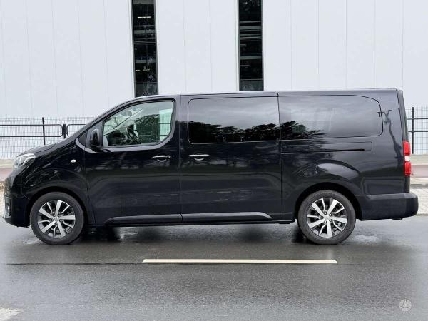 Melns Toyota proace-verso 2019 Viļņa, ar dzinēja tilpumu 2.00 L un nobraukumu 400 tūkst. km par 13900 €, foto 4 vietnē AUTOMOTO.COM.LV