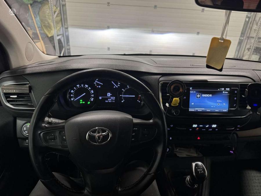 Melns Toyota proace-verso 2021 Viļņa, ar dzinēja tilpumu 2.00 L un nobraukumu 166 tūkst. km par 25500 €, foto 16 vietnē AUTOMOTO.COM.LV