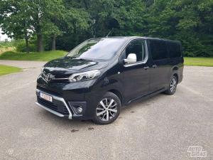 Черный Тойота Proace Verso 2017 в Вильнюс, объемом двигателя 2.00 л и пробегом 210 тыс. км за 19800 €, фото  на AUTOMOTO.COM.LV