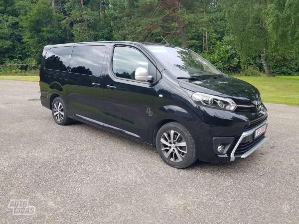 Black Toyota proace-verso 2017 in Vilnius, with an engine capacity of 2.00 L and mileage of 210 thousand km for 19800 €, photo 2 on AUTOMOTO.COM.LV