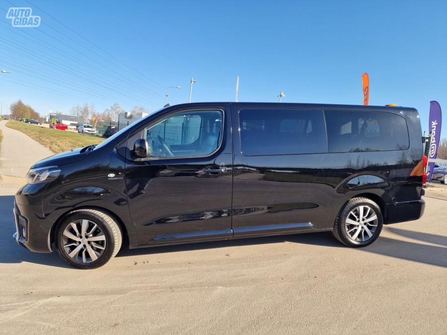 Black Toyota proace-verso 2018 in Kaunas, with an engine capacity of 2.00 L and mileage of 152 thousand km for 19500 €, photo 5 on AUTOMOTO.COM.LV