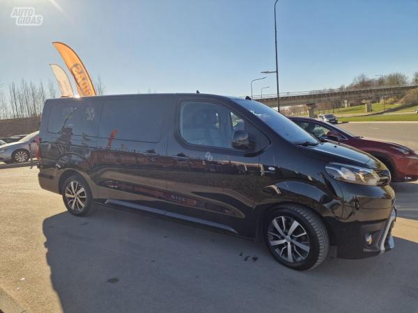 Melns Toyota proace-verso 2018 Kauņa, ar dzinēja tilpumu 2.00 L un nobraukumu 152 tūkst. km par 19500 €, foto 5 vietnē AUTOMOTO.COM.LV