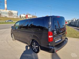 Black Toyota proace-verso 2018 in Kaunas, with an engine capacity of 2.00 L and mileage of 152 thousand km for 19500 €, photo 9 on AUTOMOTO.COM.LV