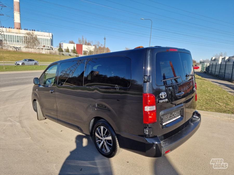 Black Toyota proace-verso 2018 in Kaunas, with an engine capacity of 2.00 L and mileage of 152 thousand km for 19500 €, photo 9 on AUTOMOTO.COM.LV
