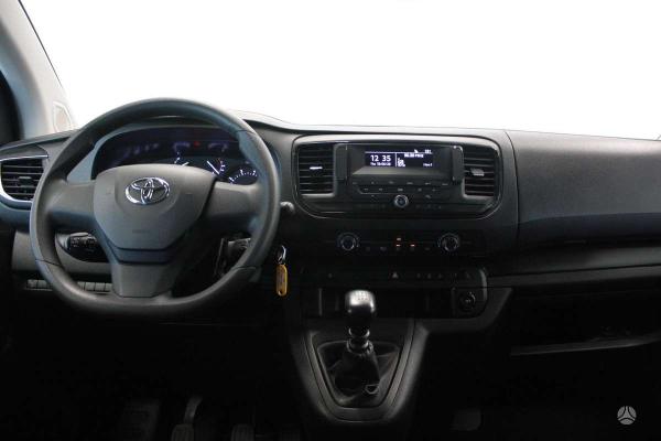 Черный Тойота Proace Verso 2021 в Каунас, объемом двигателя 1.50 л и пробегом 106 тыс. км за 17900 €, фото 8 на AUTOMOTO.COM.LV