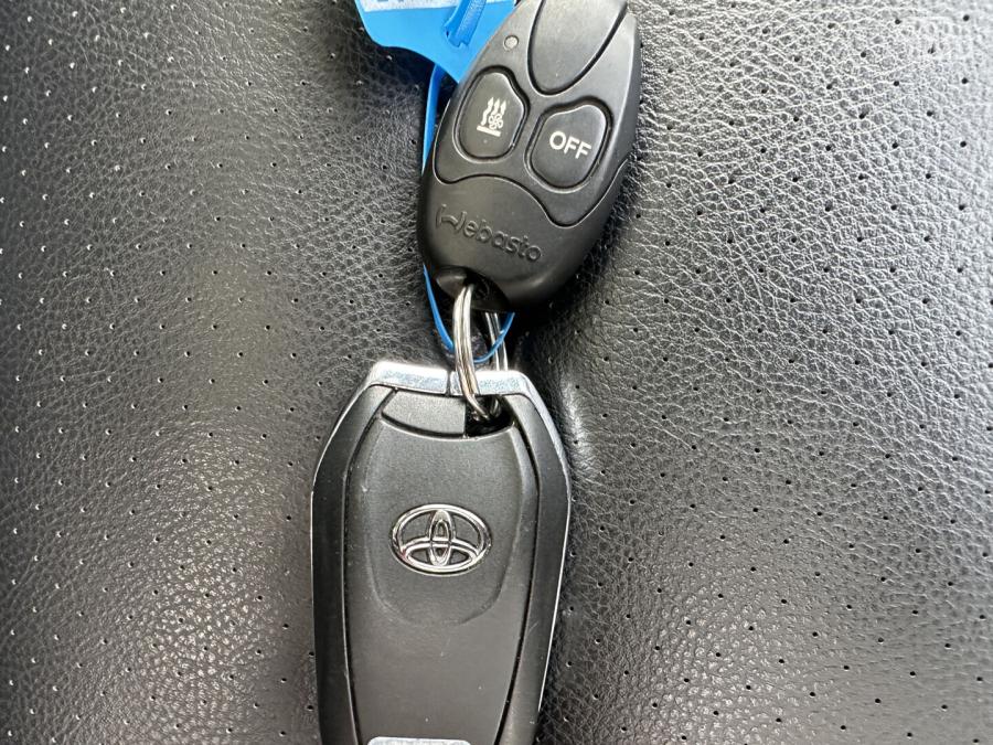 Melns Toyota proace-verso 2024 Avižieniai, ar dzinēja tilpumu 2.00 L un nobraukumu 74 tūkst. km par 39950 €, foto 36 vietnē AUTOMOTO.COM.LV