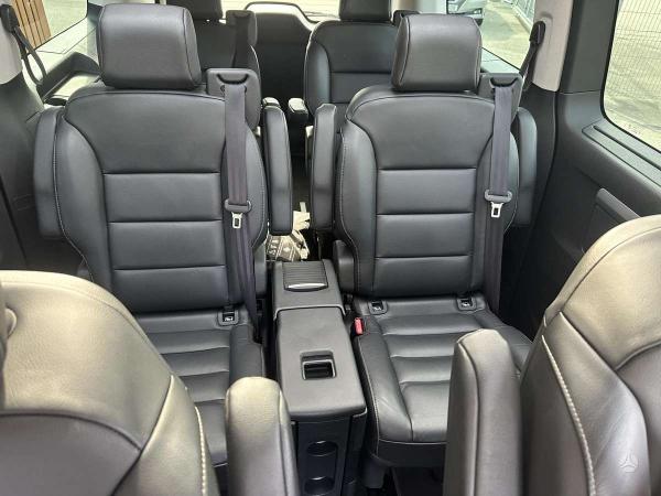 Toyota proace-verso 2024 Viļņa vietnē Melns Toyota proace-verso 2024 Viļņa, ar dzinēja tilpumu 2.00 L un nobraukumu 74 tūkst. km par 39950 €, foto 6 vietnē AUTOMOTO.COM.LV